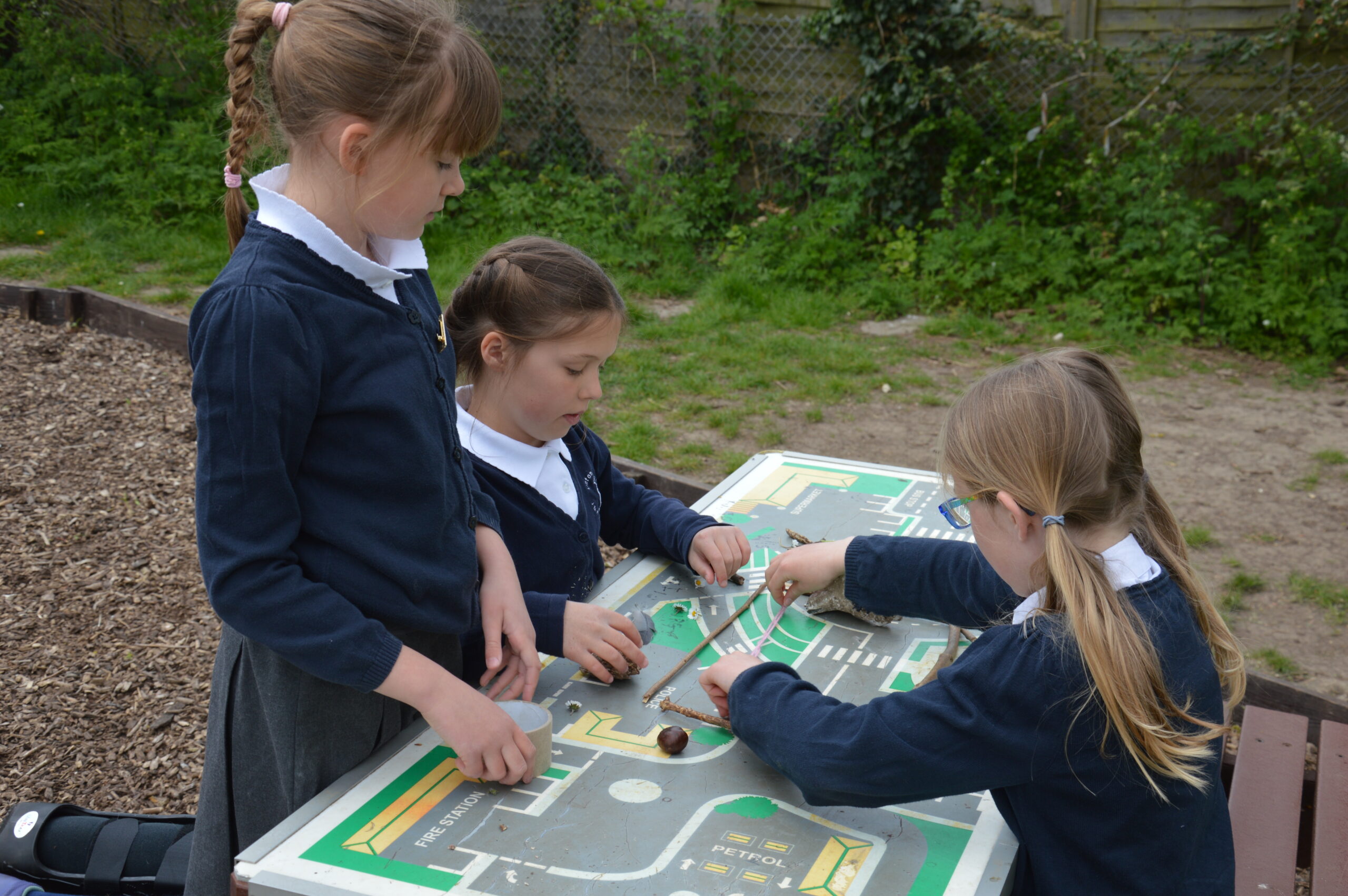 Extra-Curricular Clubs – Linton Heights Junior School